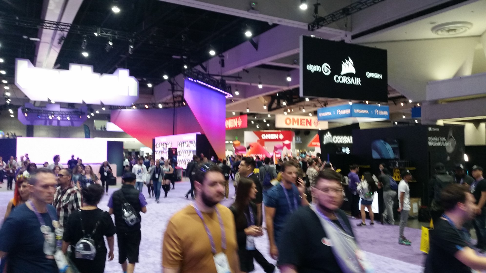 Twitchcon 2019 (20) – Croakitoad Gaming™